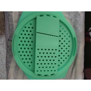 Tupperware | Kitchen | Vintage 2 Piece Tupperware Cheese Shredder ...